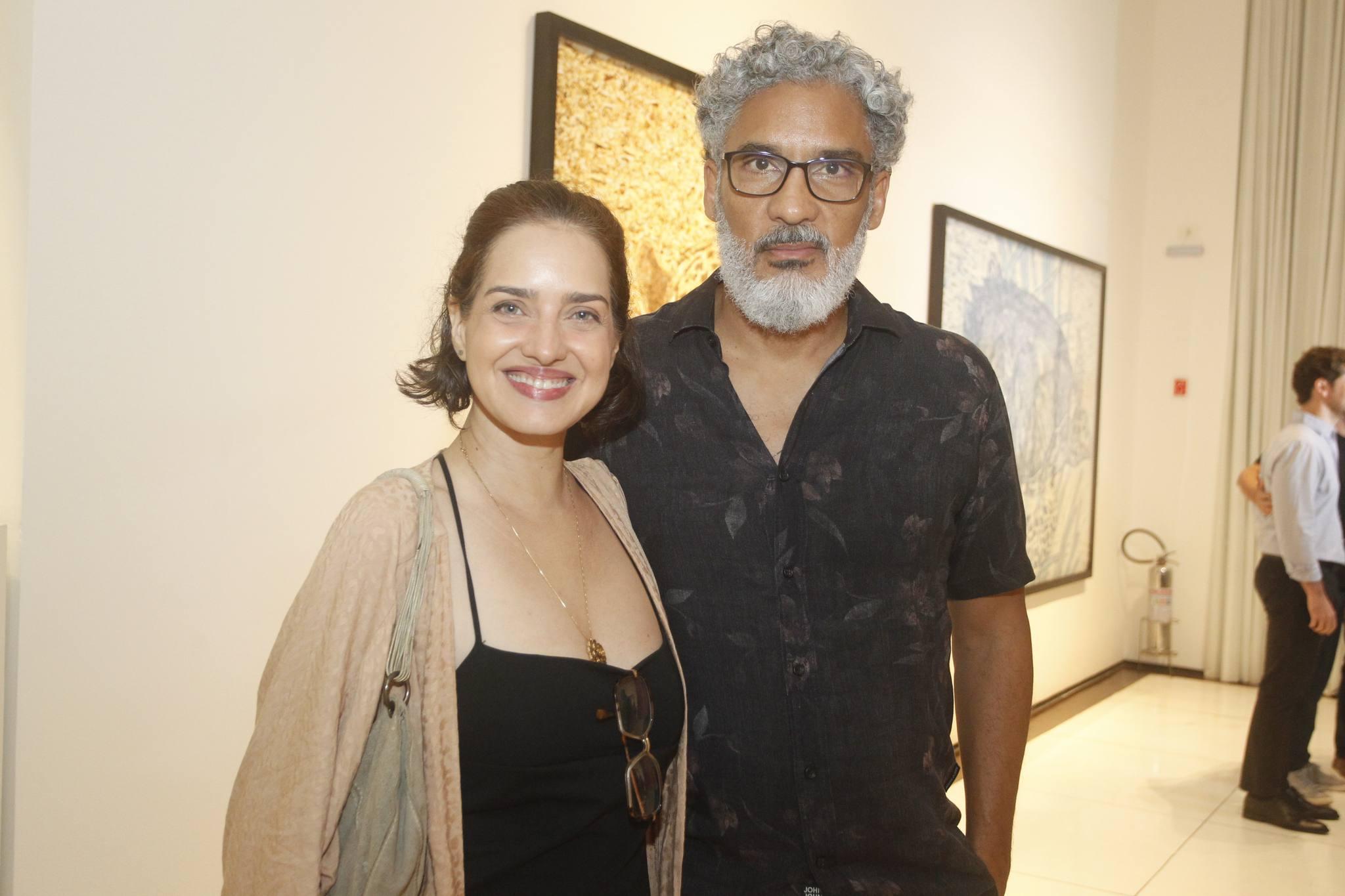 CAPTEI: “Dinheiro Vivo”- Vik Muniz transforma cédulas em arte na Multiarte - Jeritza Gurgel ...